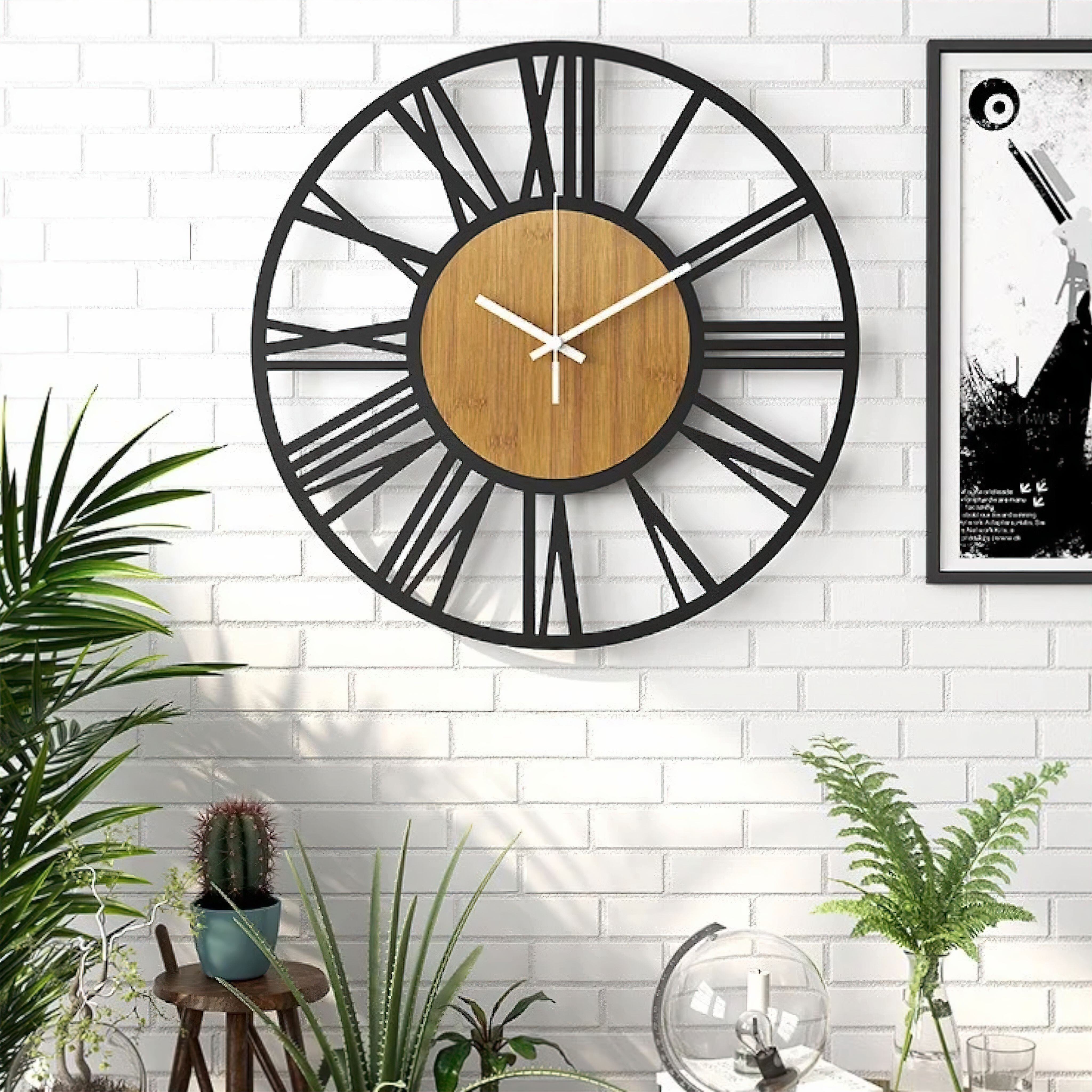 Bella Wall Clock | Victoria Queen