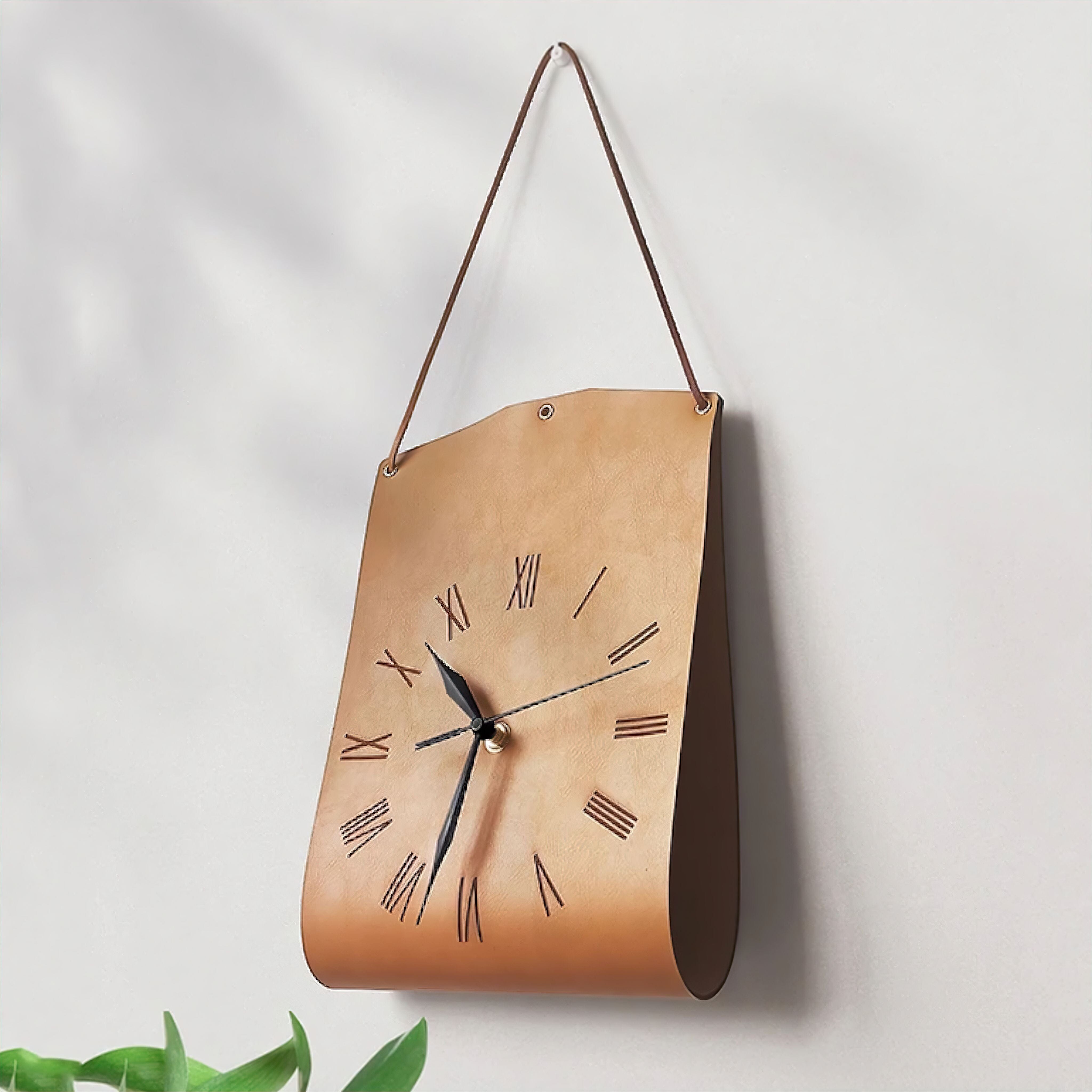 Unique Handbag Shape Wall Clock | Leather Look Wall Clock – Victoria Queen