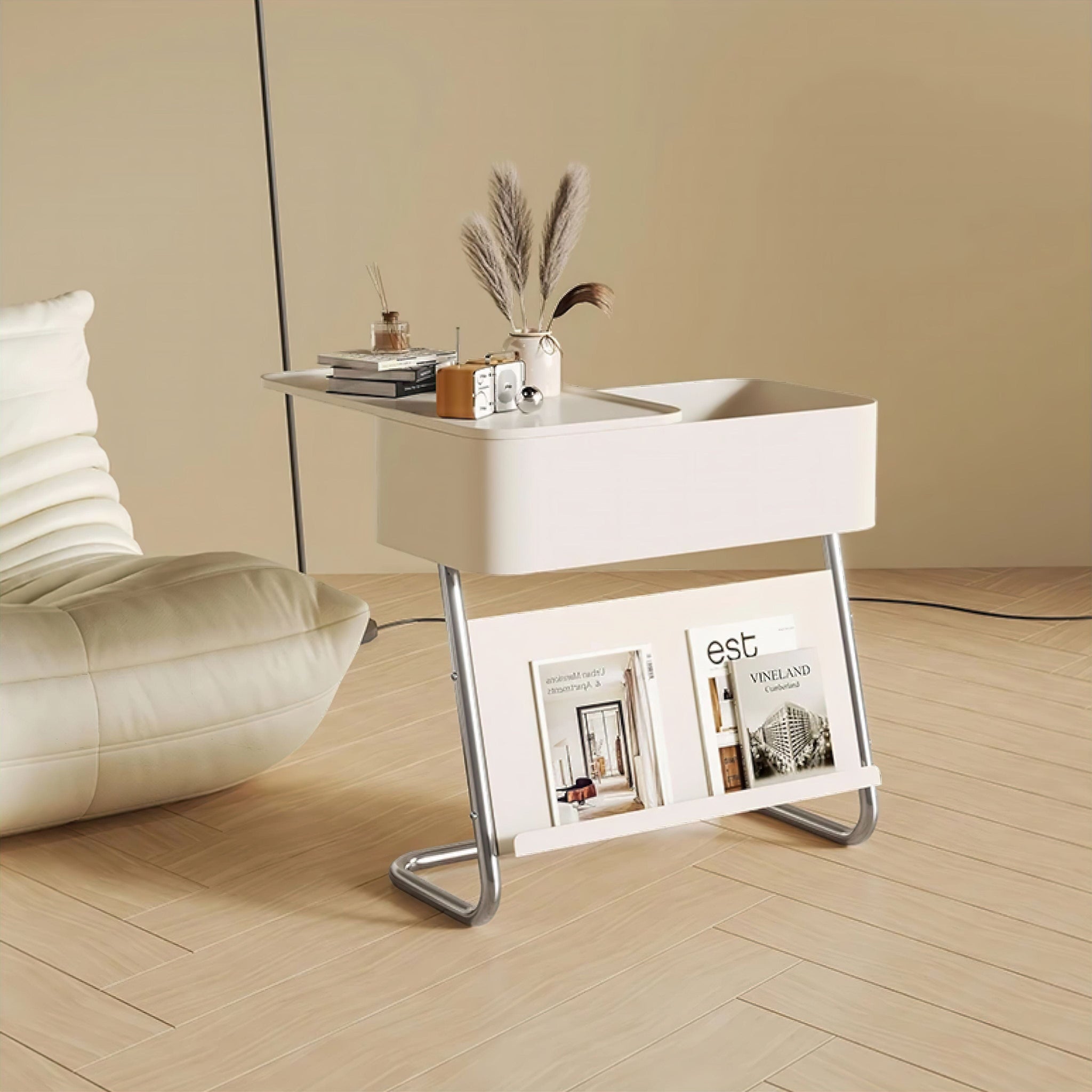 Side Tables – Victoria Queen