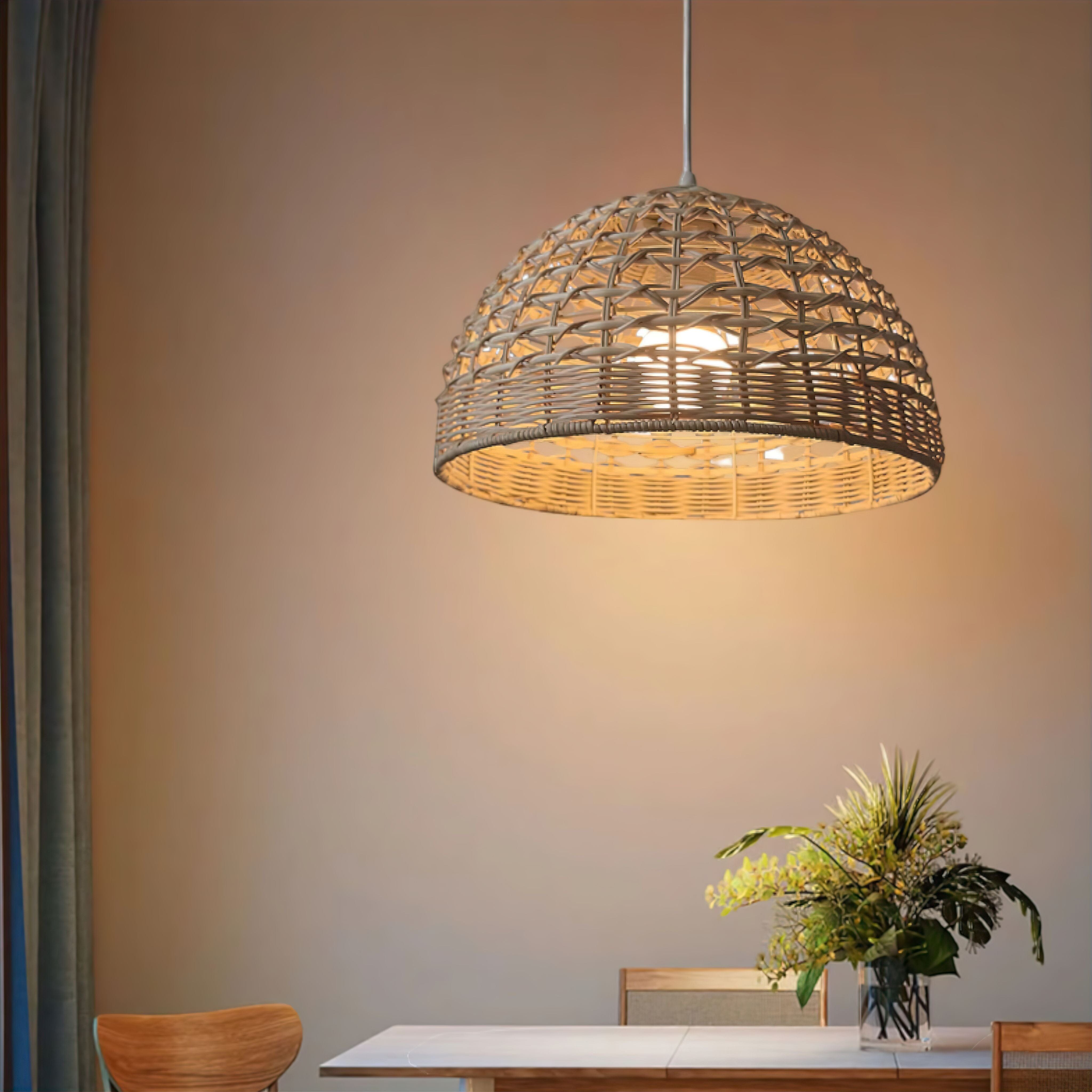 Quentin Pendant Light | Victoria Queen