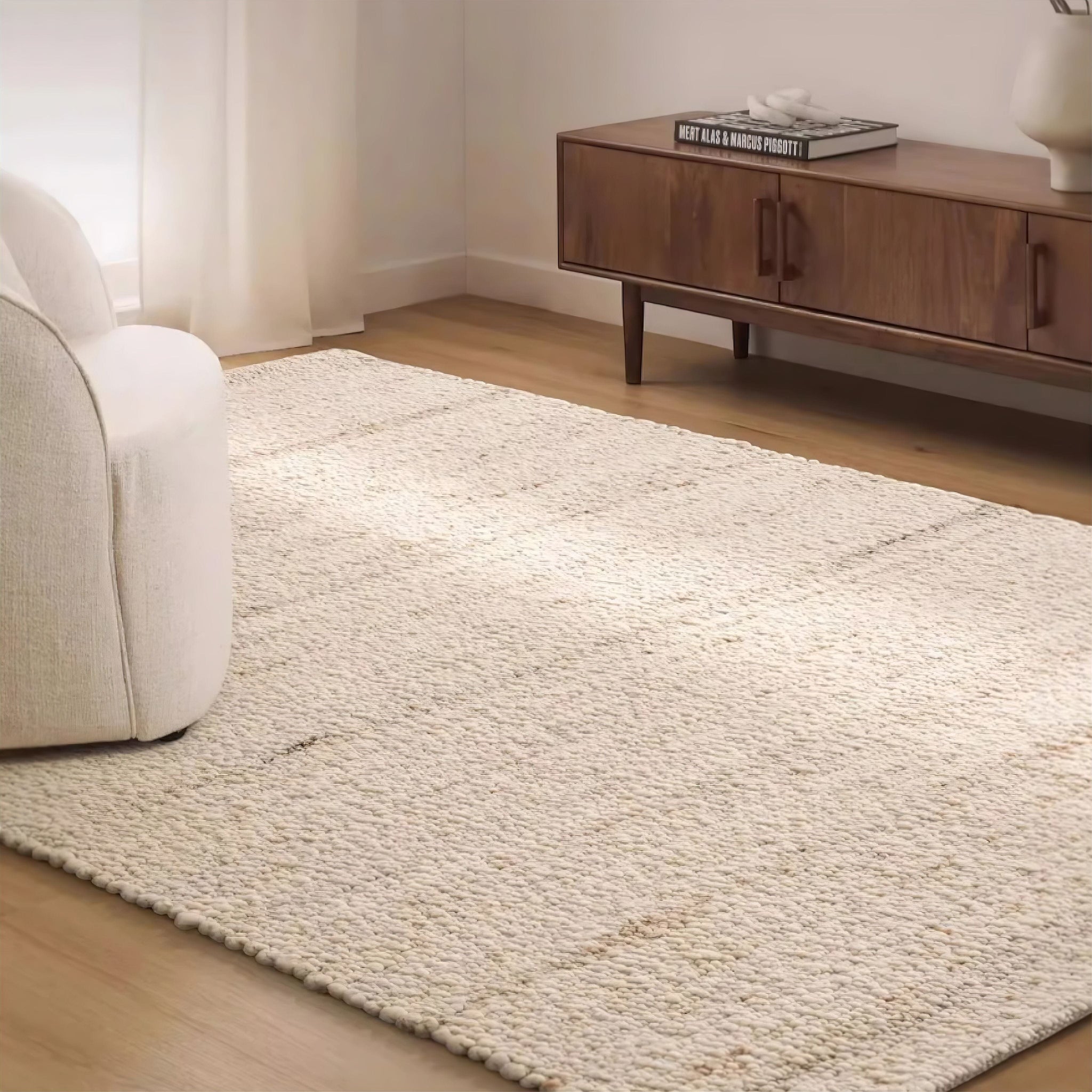 Thali Rug | Victoria Queen