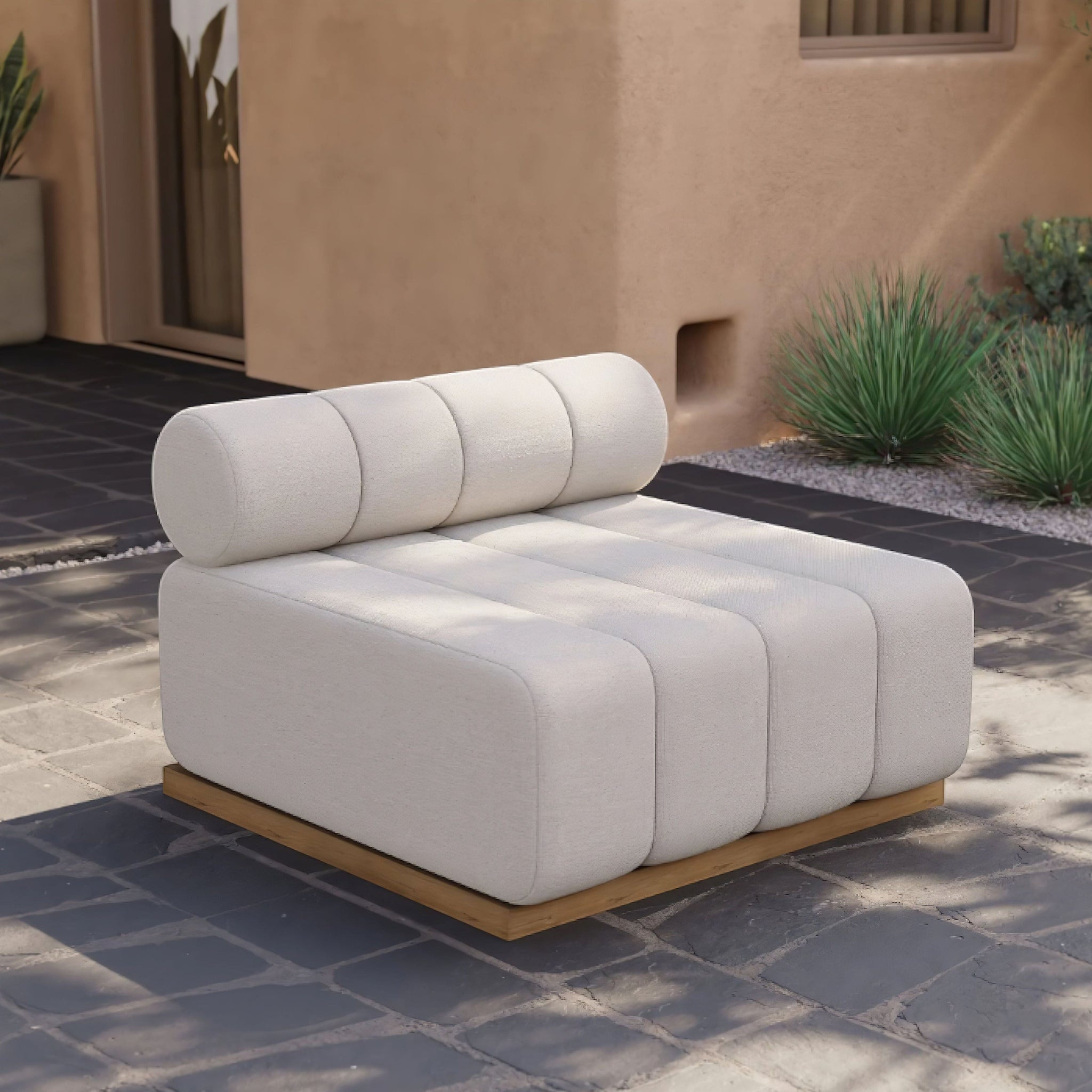 Zaira Outdoor Sofa | Victoria Queen