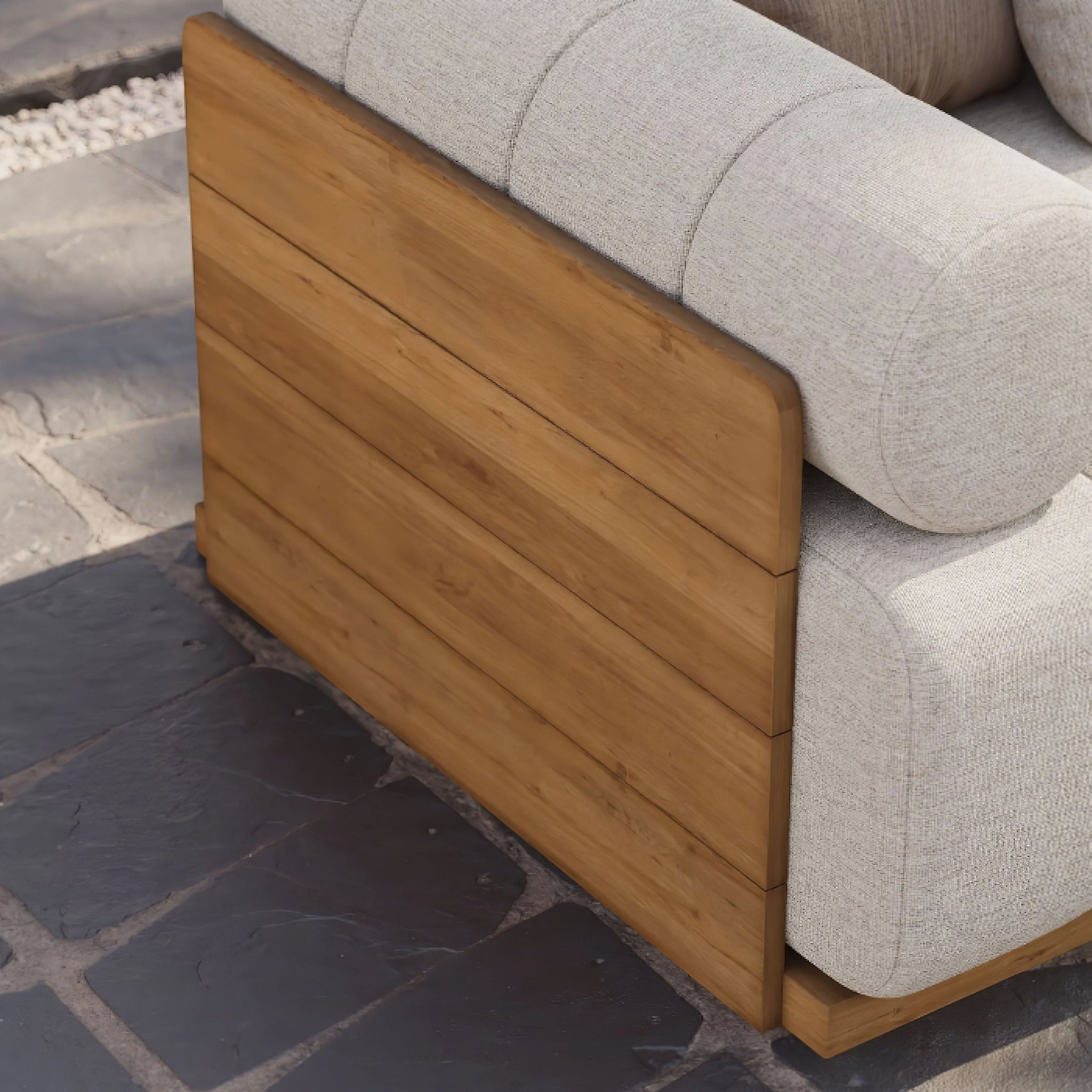 Zaira Outdoor Sofa | Victoria Queen