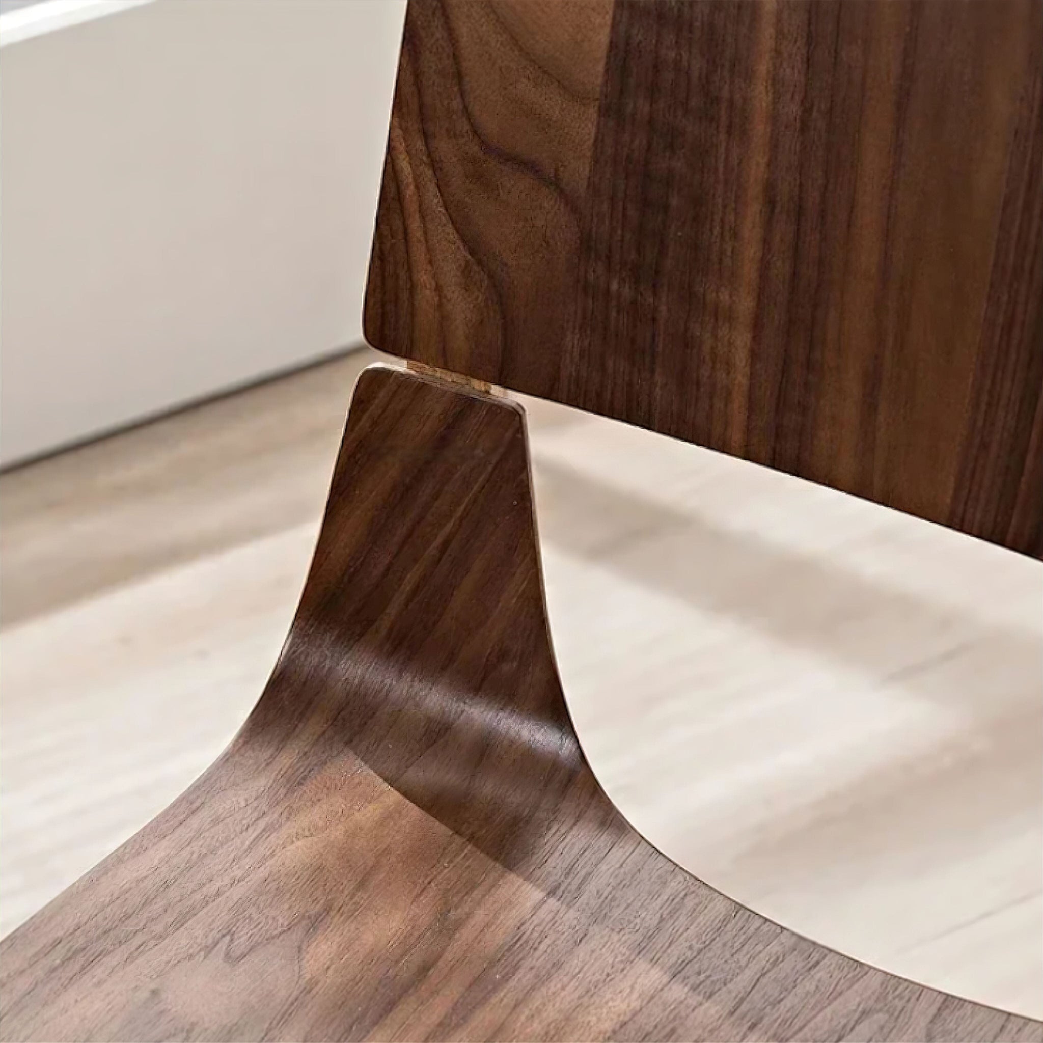 Zelmira Dining Chair | Victoria Queen